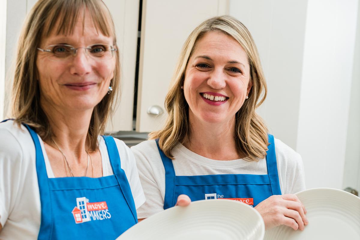 The Move Makers - Professional Moving Services - Lake Oswego, Oregon